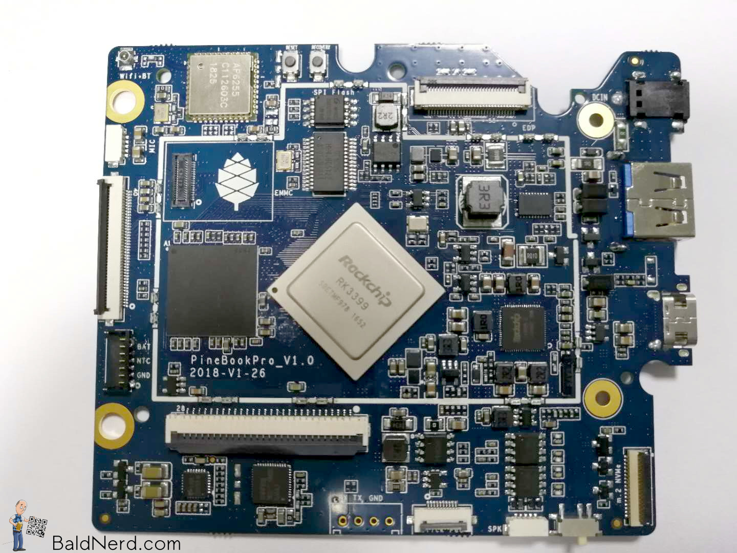 Pinebook Pro – Hackable ARM64 Linux Laptop for $200 | Bald Nerd